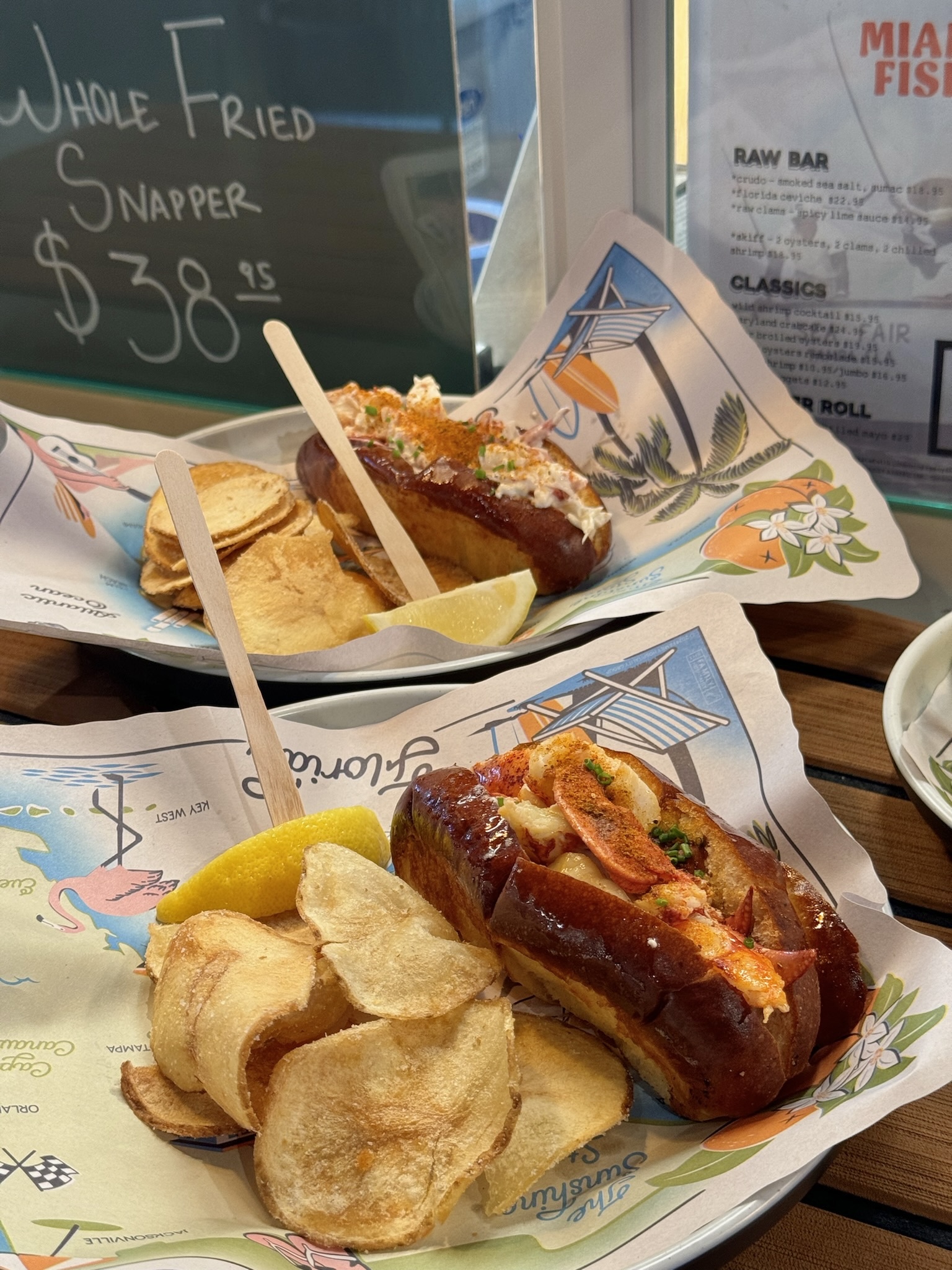 MAINE LOBSTER TOUR - Maine Lobster